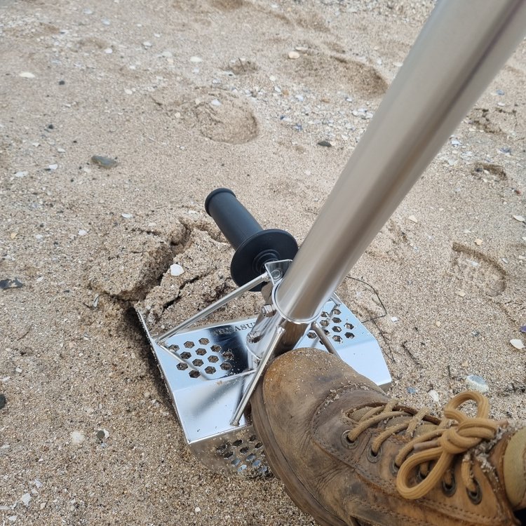 XL Treasure Scoop MK2 with Long Handle – Gold Rat Highbankers ...